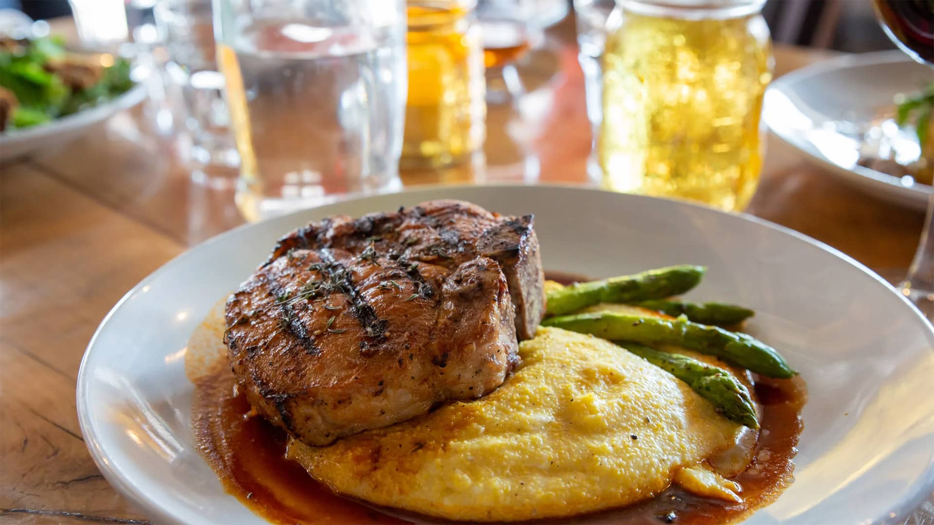 Best Dinner St Louis - Stone Turtle Restaurant & Bar